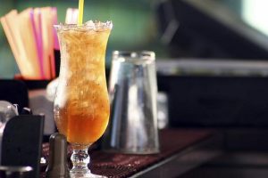 Şu Sıcak Günlerde İçinizi Serinleten Buz Gibi 14 İçecek | ListeList.com