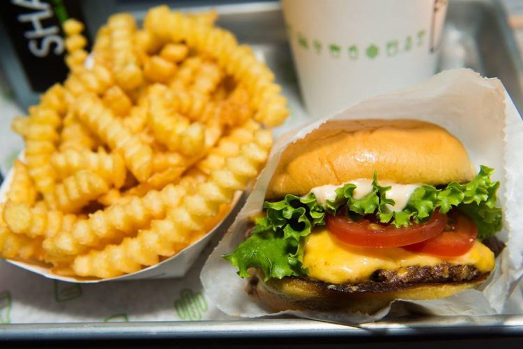 İstanbul’da Burger Yiyebileceğiniz 13 Mekan | ListeList.com