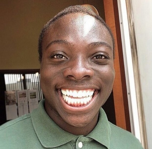 Instagram'da Sadece 32 Diş Sırıtarak Poz Veren Aşırı Mutlu ve Sevimli Fenomen Borzah Yankey ...