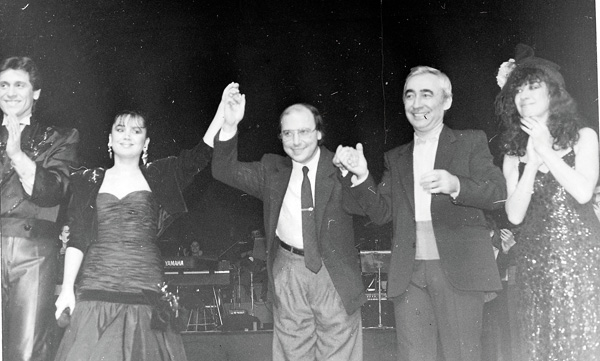 Uçak Kazasında Kaybettiğimiz, Türk Pop'unu Şahlandıran Dahi Müzisyen ...