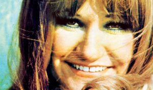 Tüm Yasaklara Rağmen Başarısı Ülke Sınırlarını Aşmış Selda Bağcan ...