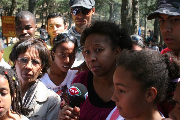 Yüzyıllardır Ülkemizde Yaşayan ve Ege Şivesiyle Konuşan Afro Türkler ...