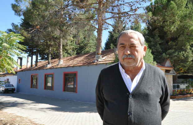 Diktiği Ağaçları Kesmek İstemeyen Restoran Sahibinin Umut Dolu Girişimi ...