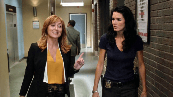 Bazen Eğlenceli Bazen Hüzünlü Hikayeleriyle Kadınların Yaşamlarını Konu ...