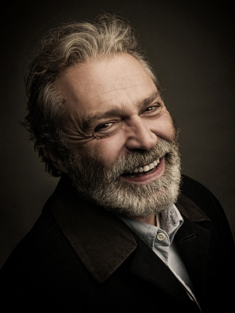 Vizyona Girdiği İlk Hafta Gişe Lideri Olan Haluk Bilginer'in Rol Aldığı ...