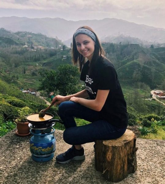 Jessica May Kimdir? 'Yeni Gelin' Olarak Tanınan Jessica May Hakkında ...