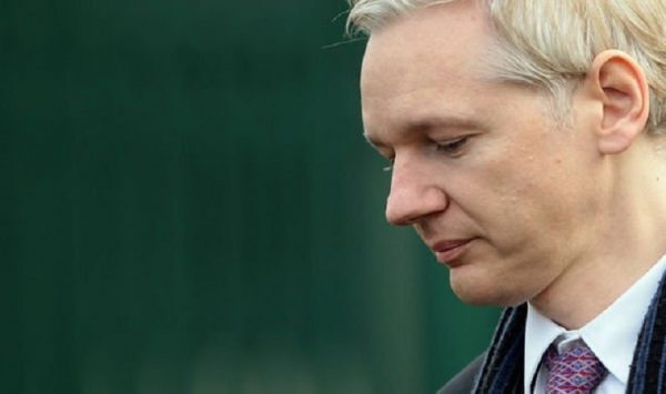 Wikileaks'in Kurucusu Assange Gözaltında: Julian Assange Hakkında ...