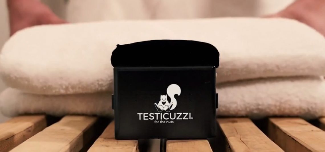 Testisler İçin "Mini Jakuzi" Üreterek Dikkatleri Üzerine Çeken İlginç ...