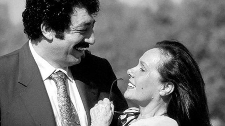 Türk Sinema Oyuncusu ve Şarkıcı Muhterem Nur Kimdir?