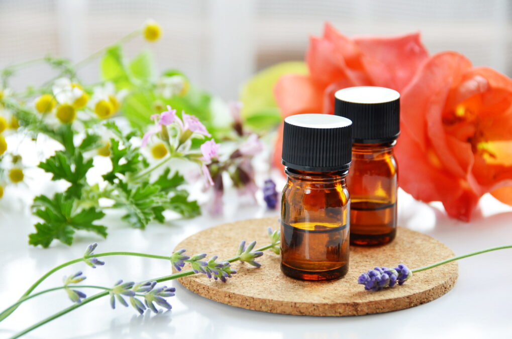 Aromaterapi Nedir, Hangi Tedavilerde Kullanılır? En İyi Aromaterapi Yağları