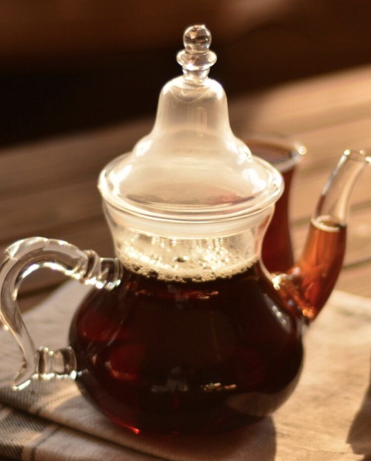 Kış Aylarında Vazgeçilmeziniz Olacak En Kullanışlı Demlik Modelleri