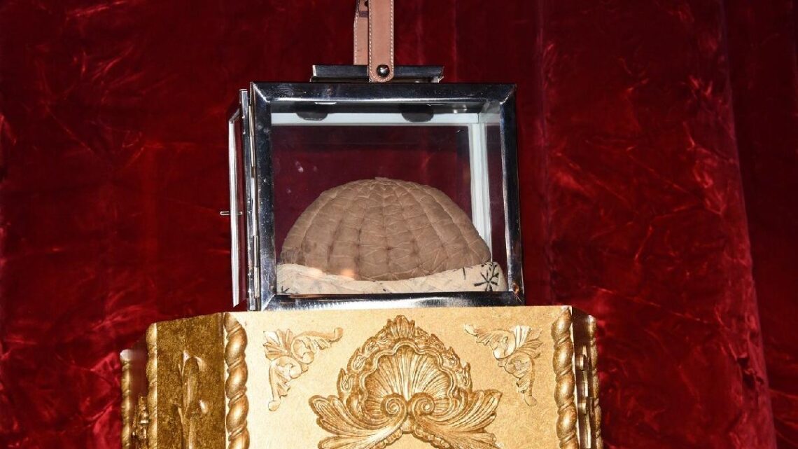 Köklü Bir Gelenek: Türk Tiyatrosunun Sembolü Kavuk Geleneği Nedir?