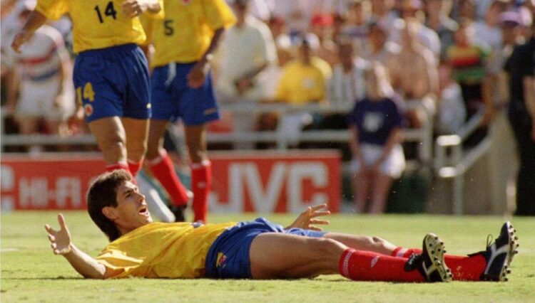 Andres Escobar: Kendi Kalesine Attığı Gol Yüzünden Öldürülen ...
