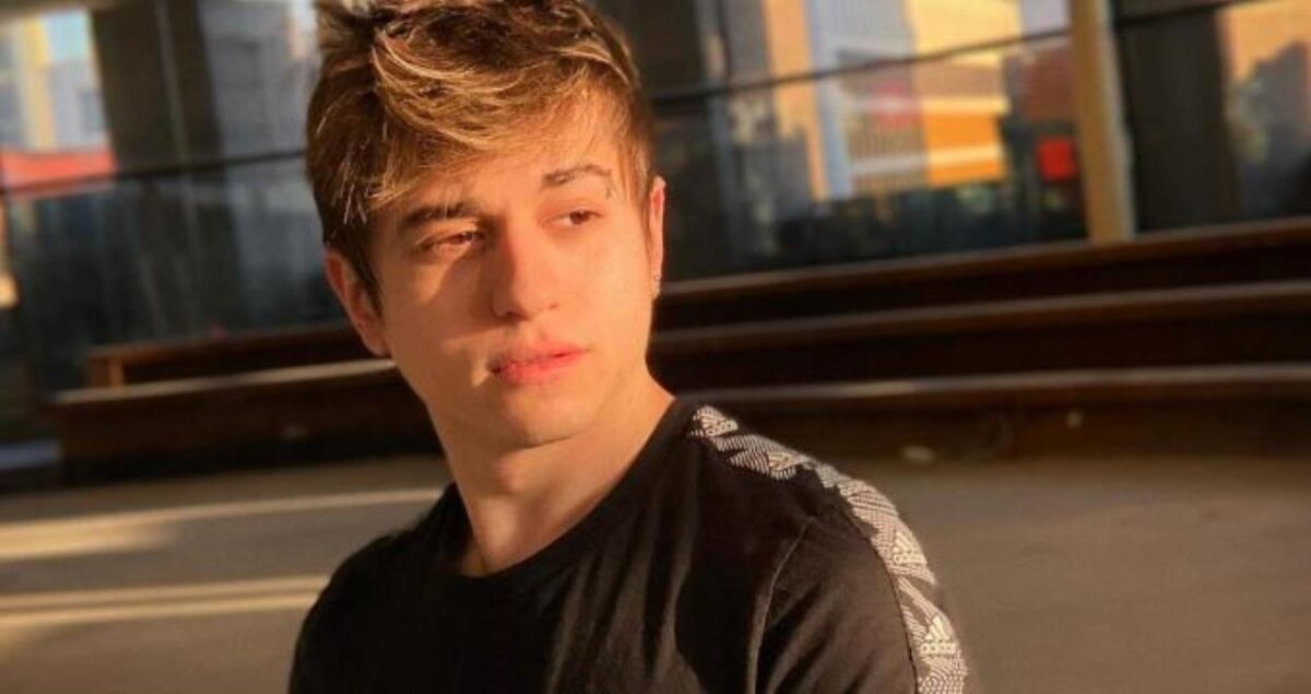 Twitch Yayınlarıyla Büyük Bir Beğeni Kazanan Ve En Çok Takipçisi ...