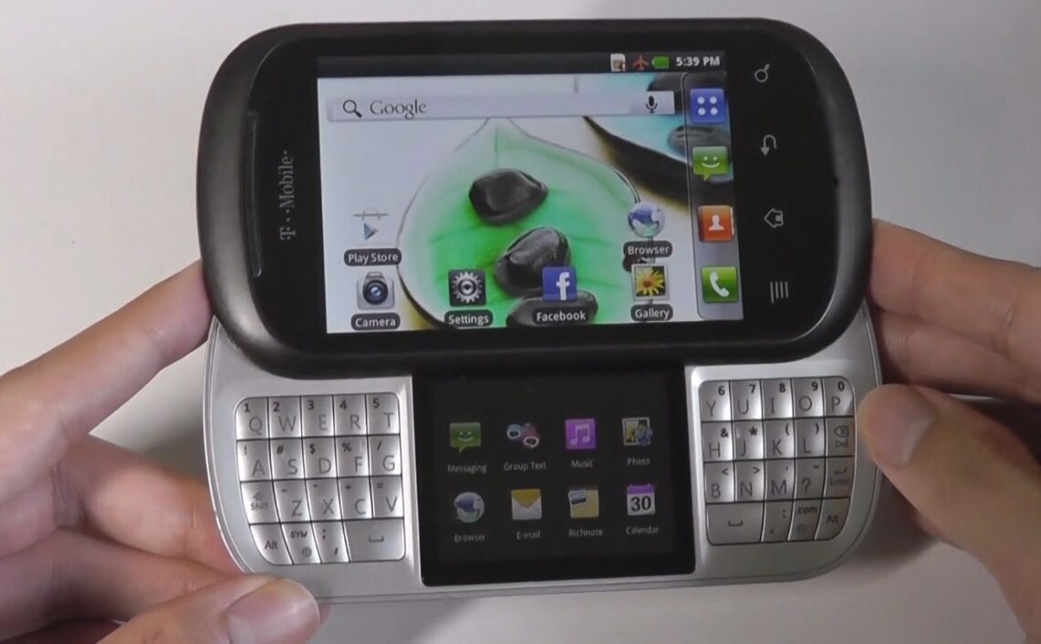 Tasarımlarıyla Hafızalara Kazınan Tüm Zamanların En Garip 9 Android ...