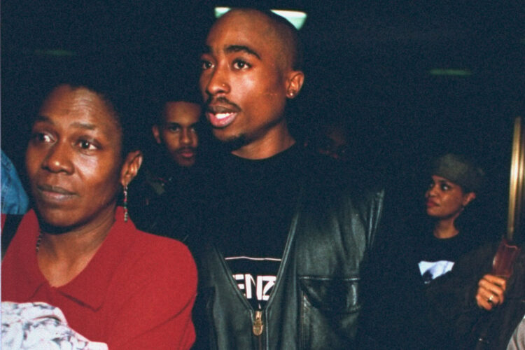 Ünlü Rap Müzik Sanatçısı Tupac Shakur Neden Öldürüldü?