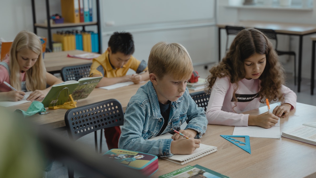 Çocuğunuzun Tüm Eğitim Yaşamını Etkileyebilir! Okul Fobisi Nedir?