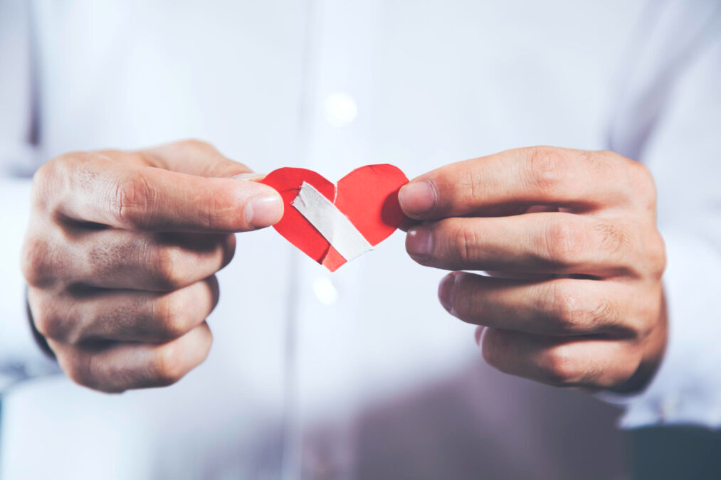 Âşık Olma Korkusu Olarak Bilinen Filofobi Nedir, Belirtileri Nelerdir?