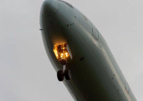 Uçaktan Düşerek Ölen Tarihin En Şanssız Kaçak Yolcusu: Keith Sapsford