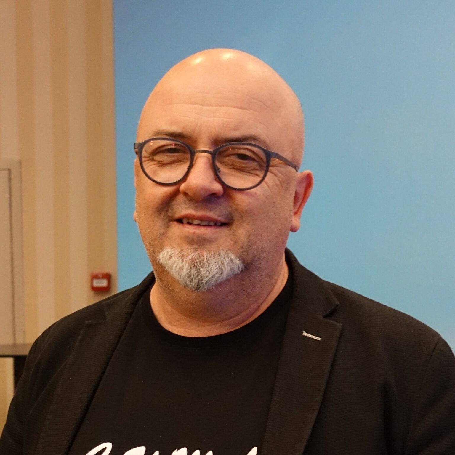 Sinema Genel Müdürü Olarak Atanan Senarist Ve Yapımcı Birol Güven Kimdir?