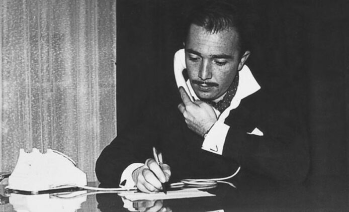 Türk Sinemasının En Üretken İsimlerinden Biri Olan Bay Sinema Lakaplı ...