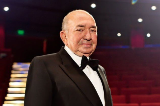 Türk Sinemasının En Üretken İsimlerinden Biri Olan Bay Sinema Lakaplı ...