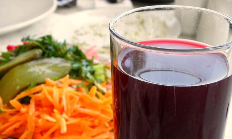 Türkiye Sokak Lezzetleri: Hepsi Birbirinden Lezzetli 14 Yiyecek ve İçecek