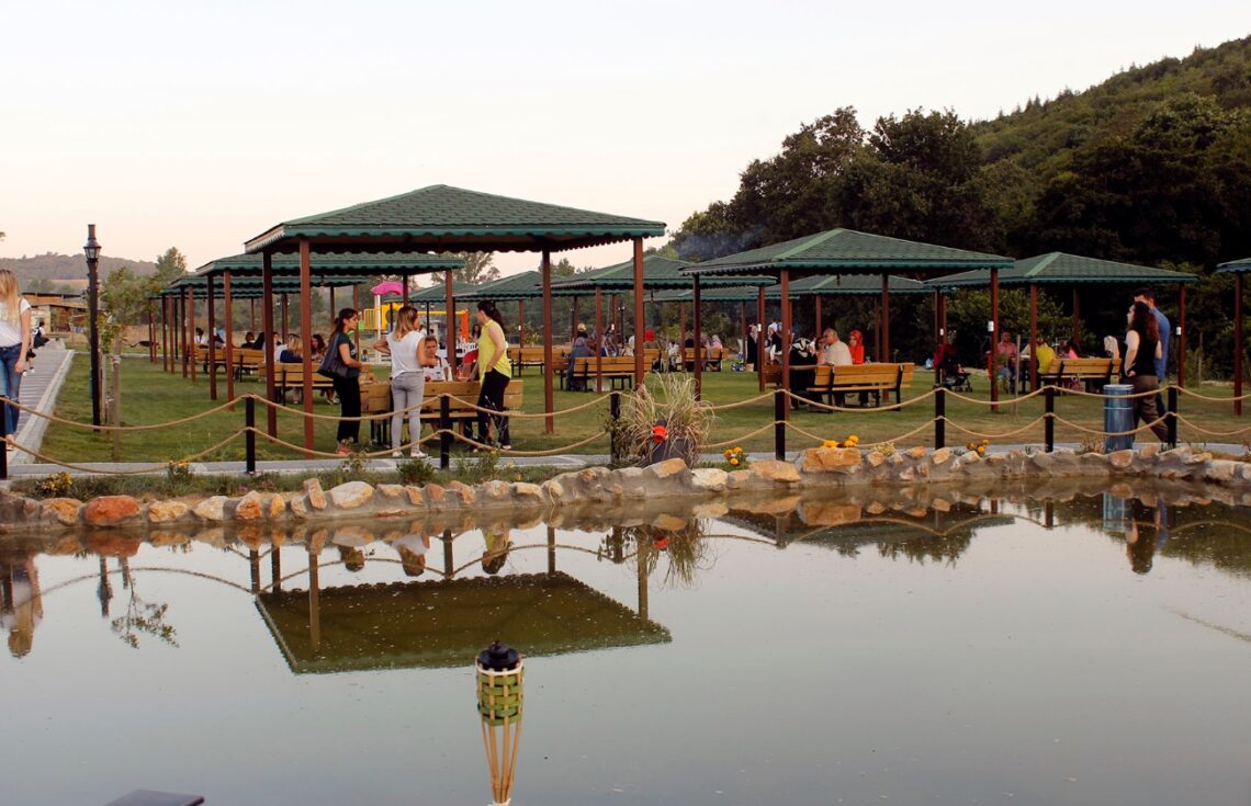 Çatalca Mangal Yerleri: Keyifli Vakit Geçirebileceğiniz 7 Mekan