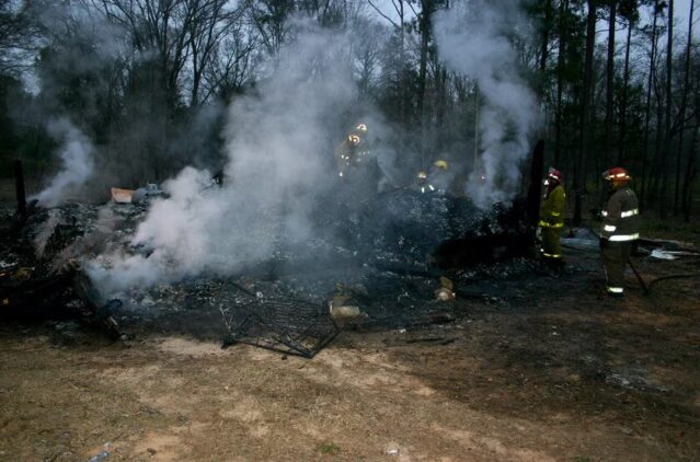 Sevgilisiyle Görüşmesine İzin Vermedikleri İçin Kendi Ailesinin Ölüm ...