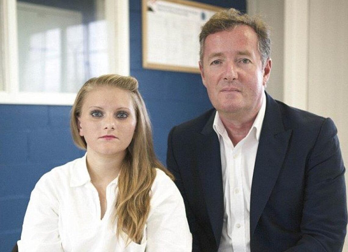 Sevgilisiyle Görüşmesine İzin Vermedikleri İçin Kendi Ailesinin Ölüm ...