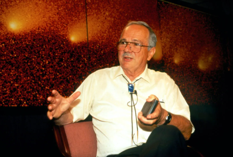 Öldükten Sonra Ay'a Gömülen İlk İnsan Eugene Shoemaker'ın Sıra Dışı ...