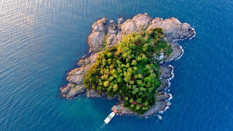 Küçük Yüz Ölçümüne Kadim Efsaneler Sığdıran Giresun Adası