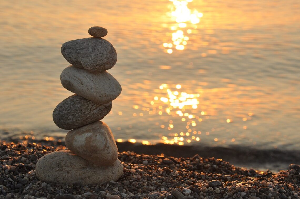 Zen Felsefesi: Zihni Özgürleştirerek İçsel Huzura Ulaşmanın Öğretisi