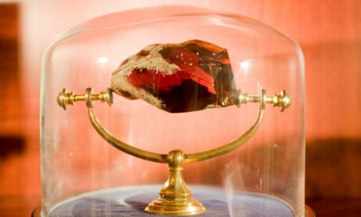 Simya Hakkında Bilmeniz Gereken 8 Gerçek | ListeList.com