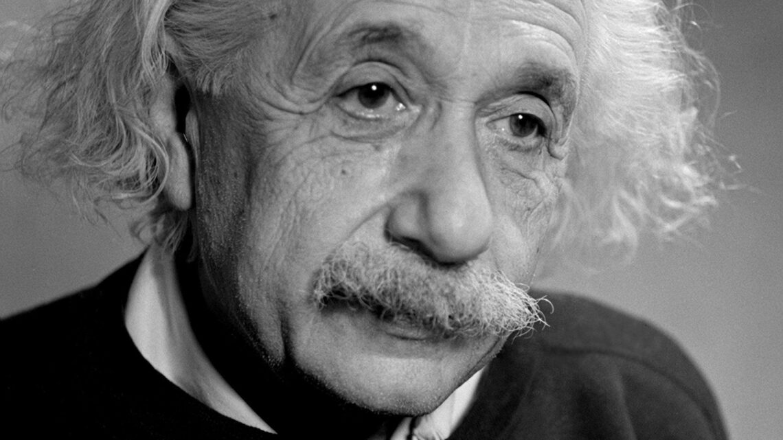 Albert Einsteinın Dil Çıkarma Fotoğrafının Bilinmeyen Hikayesi